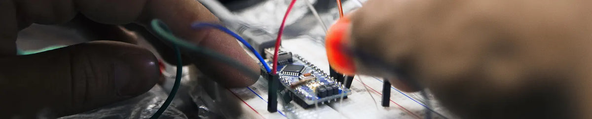 Microcontroller & FPGA Boards - RobotShop