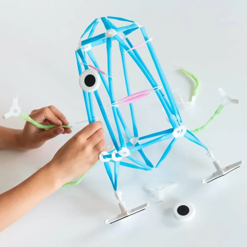 Strawbees Creature Creator Kit - RobotShop